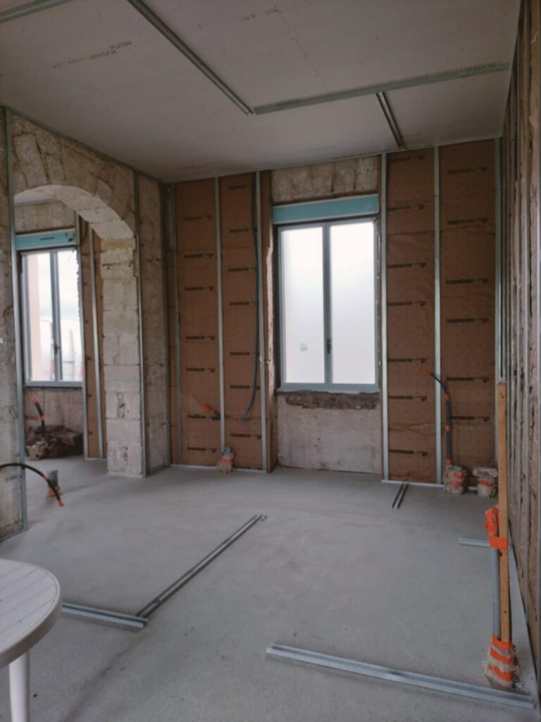 Isolation - Placo chantier - ASPECT D'CO